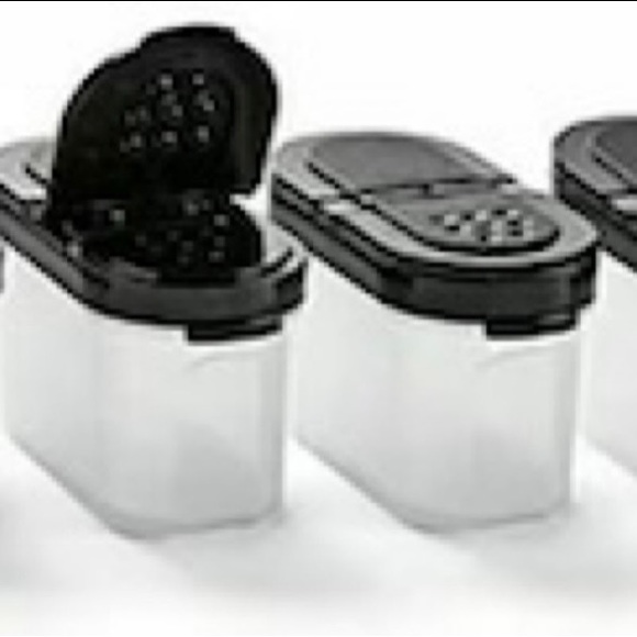 Tupperware | Kitchen | Tupperware Small Spice Shaker Set | Poshmark